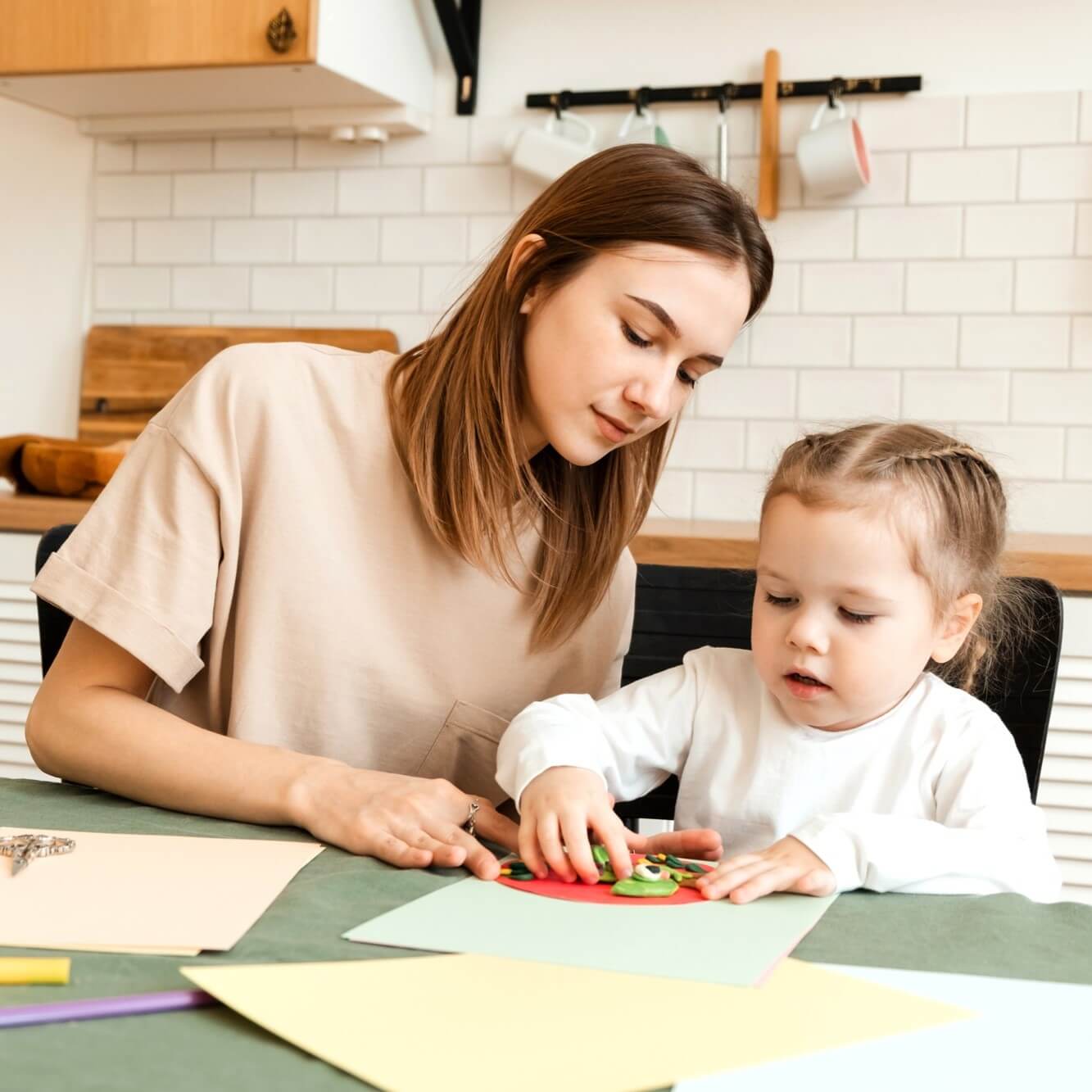 STEM Craft: Paper Plate Marble Mazes – Hopscotch Girls