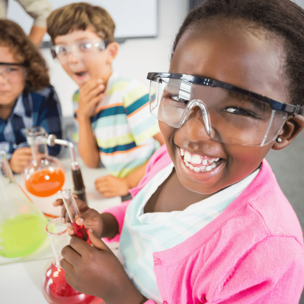 5 Fun Ways to Introduce Girls to STEM – Hopscotch Girls